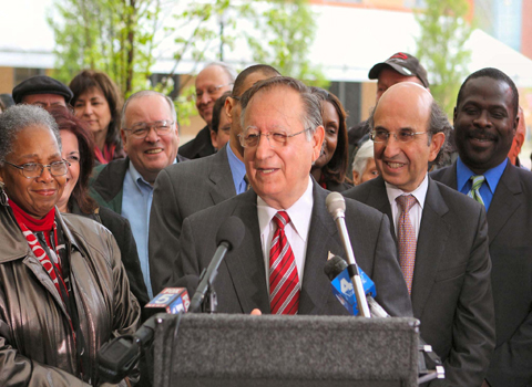 Glen Oaks Campus Renamed In Honor of Senator Padavan | NYSenate.gov